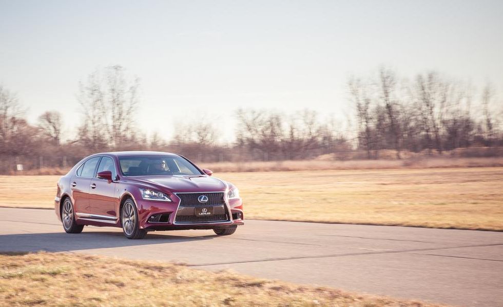 StriveME - لكزس 2013 ابرز الانواع والاسعار في سوق المستعمل